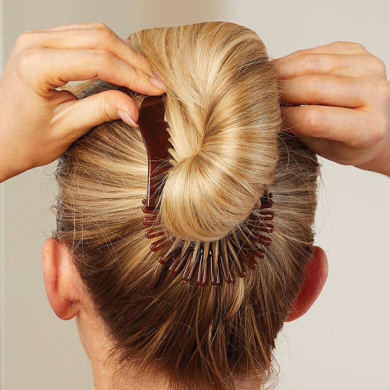 Brown hair combs store