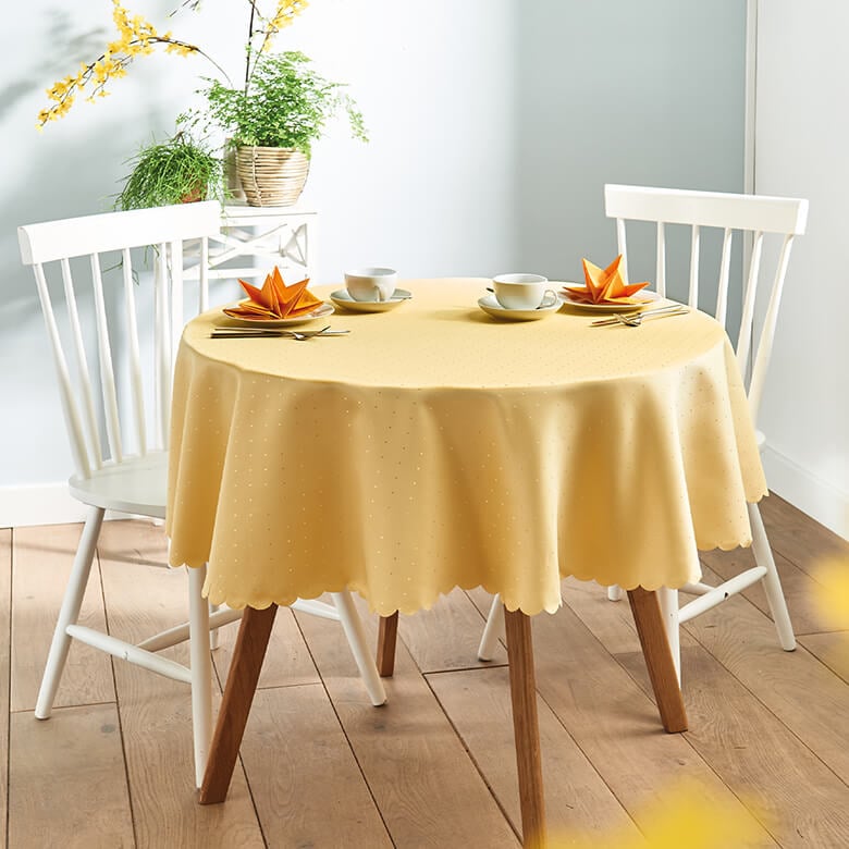 Tablecloth for round dining table store