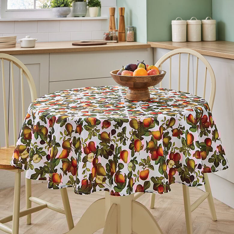 Tablecloth for dining table store