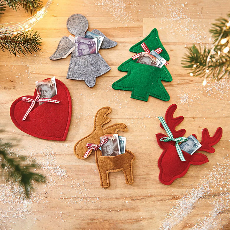 Set of 5 Velvet Money Pouches | Coopers Of Stortford