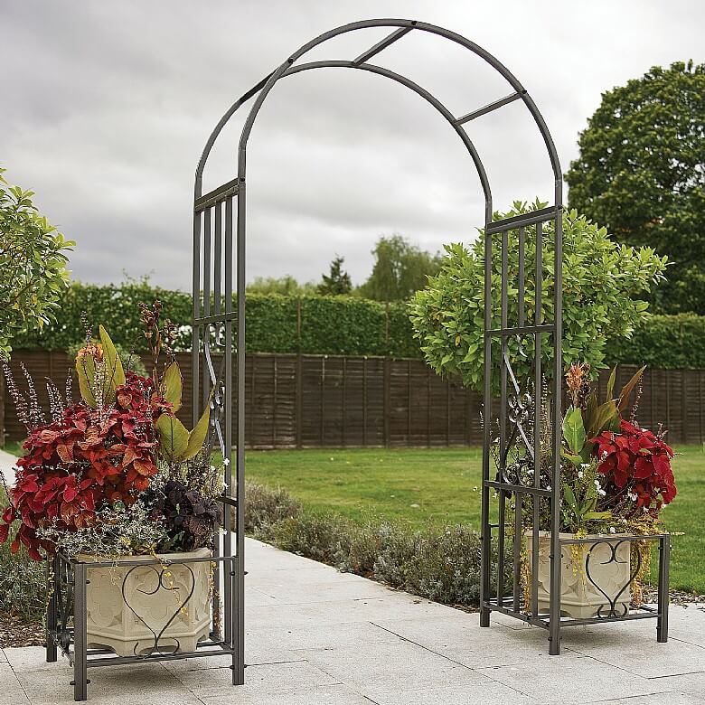 Huntingdon Arch with Planters
