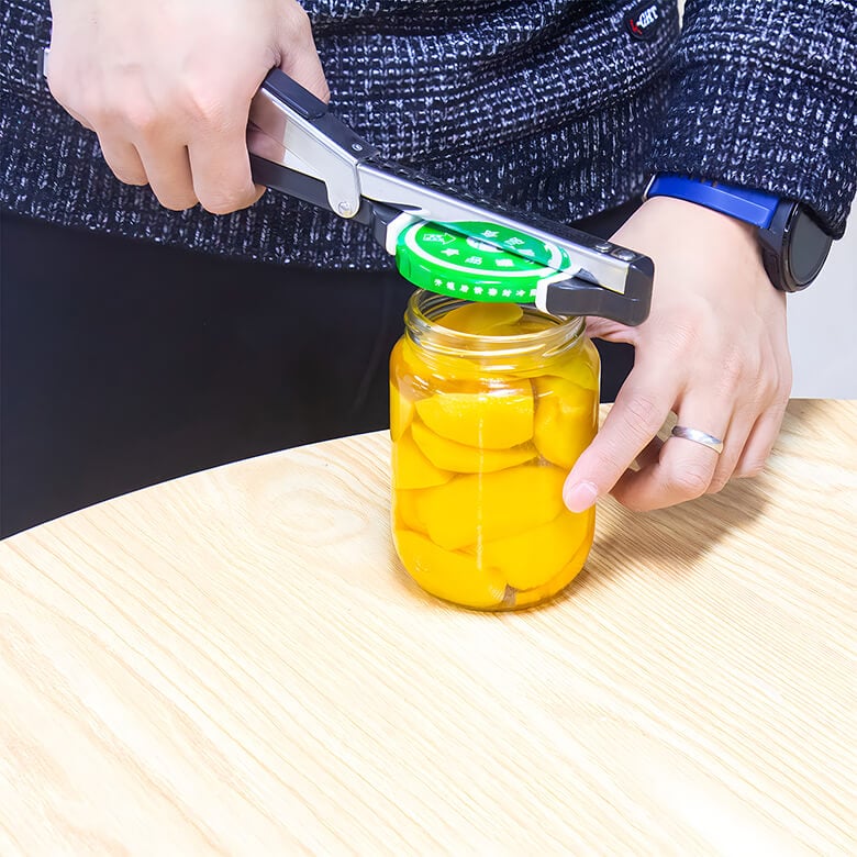 Jar opener store